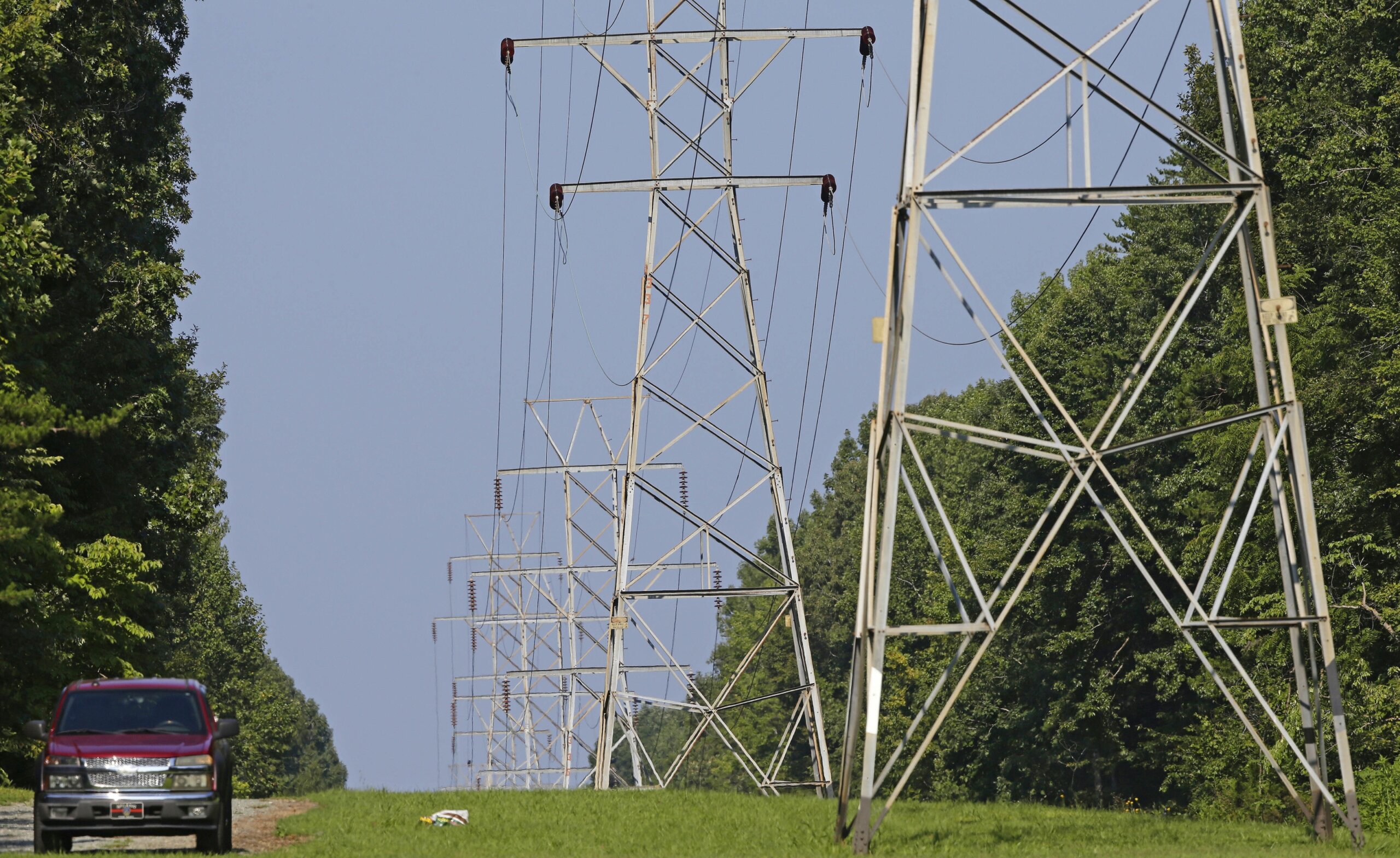DC utilities monitor aftermath of NC substation attacks – First ...